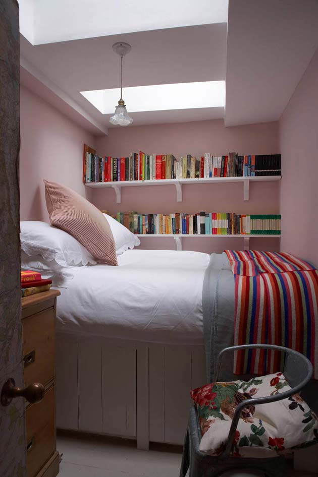 31 Small Space Ideas To Maximize Your Tiny Bedroom HomeDesignInspired 31 Small Space Ideas To Maximize Your Tiny Bedroom HomeDesignInspired