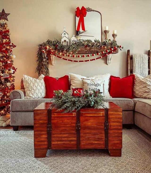 Best 35 Festive Christmas Shelf Ideas: Transforming Your Home with ...