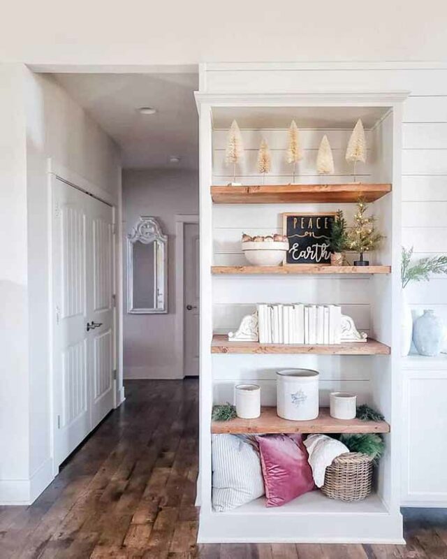 Best 35 Festive Christmas Shelf Ideas: Transforming Your Home with ...