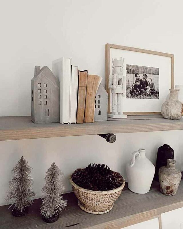 Best 35 Festive Christmas Shelf Ideas: Transforming Your Home with ...