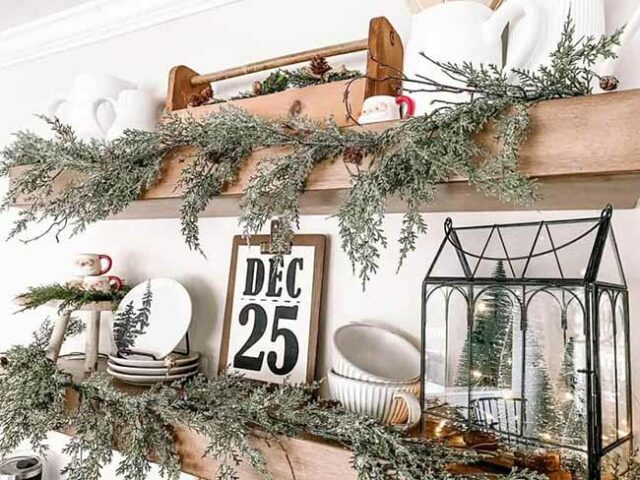 Best 35 Festive Christmas Shelf Ideas: Transforming Your Home with ...
