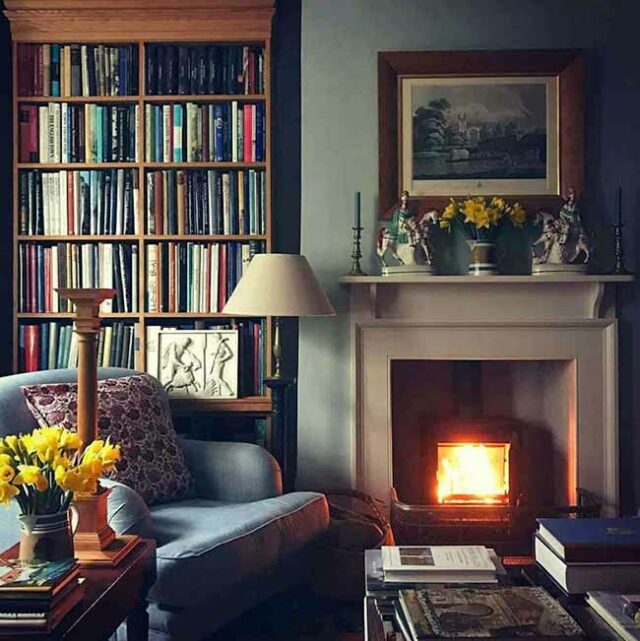 100 Reading Nooks Next to Fireplaces for Ultimate Relaxation