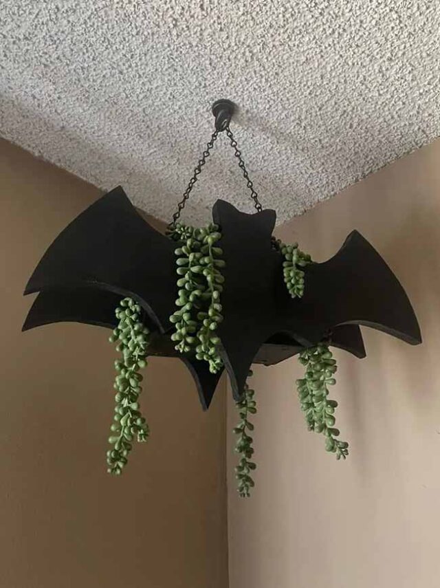 40 Halloween Ceiling Decor Ideas That Wow Every Guest